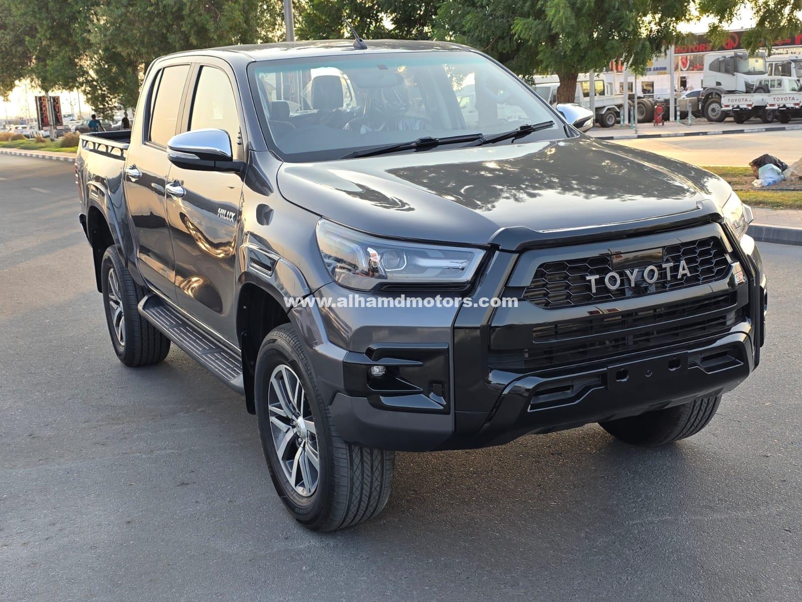 TOYOTA HILUX 2018 GREY 4WD AT DIESEL = RIGHT HAND - Alhamd Motors FZCO